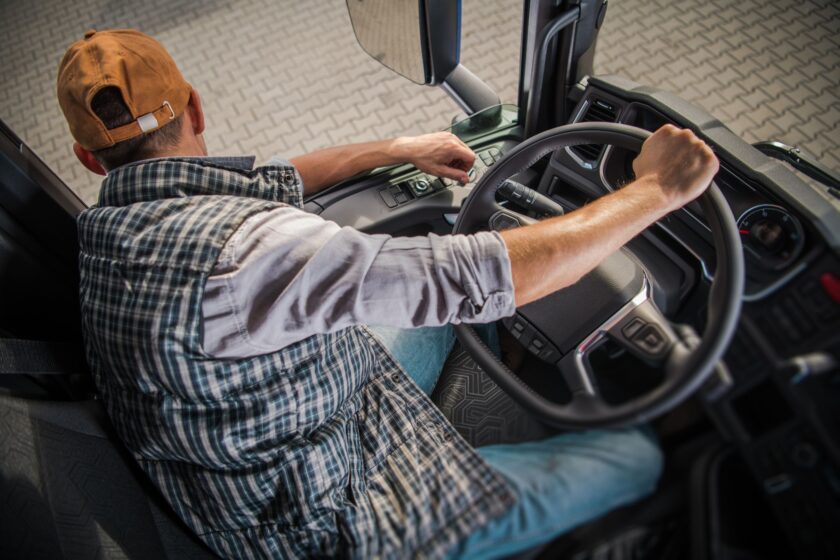 Behind the Wheel: What to Expect During CDL Training – Smith & Solomon